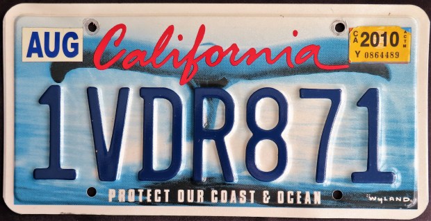 Art vs. Real Life – license plate room