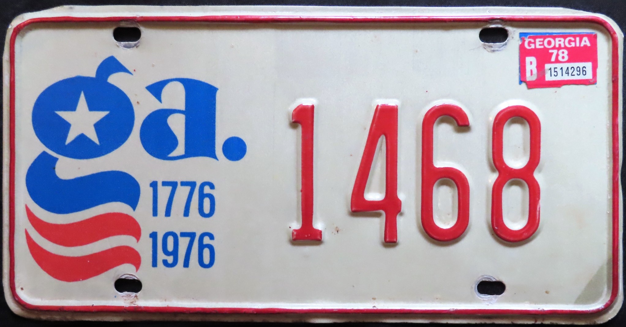 U.S. Bicentennial Plates – license plate room
