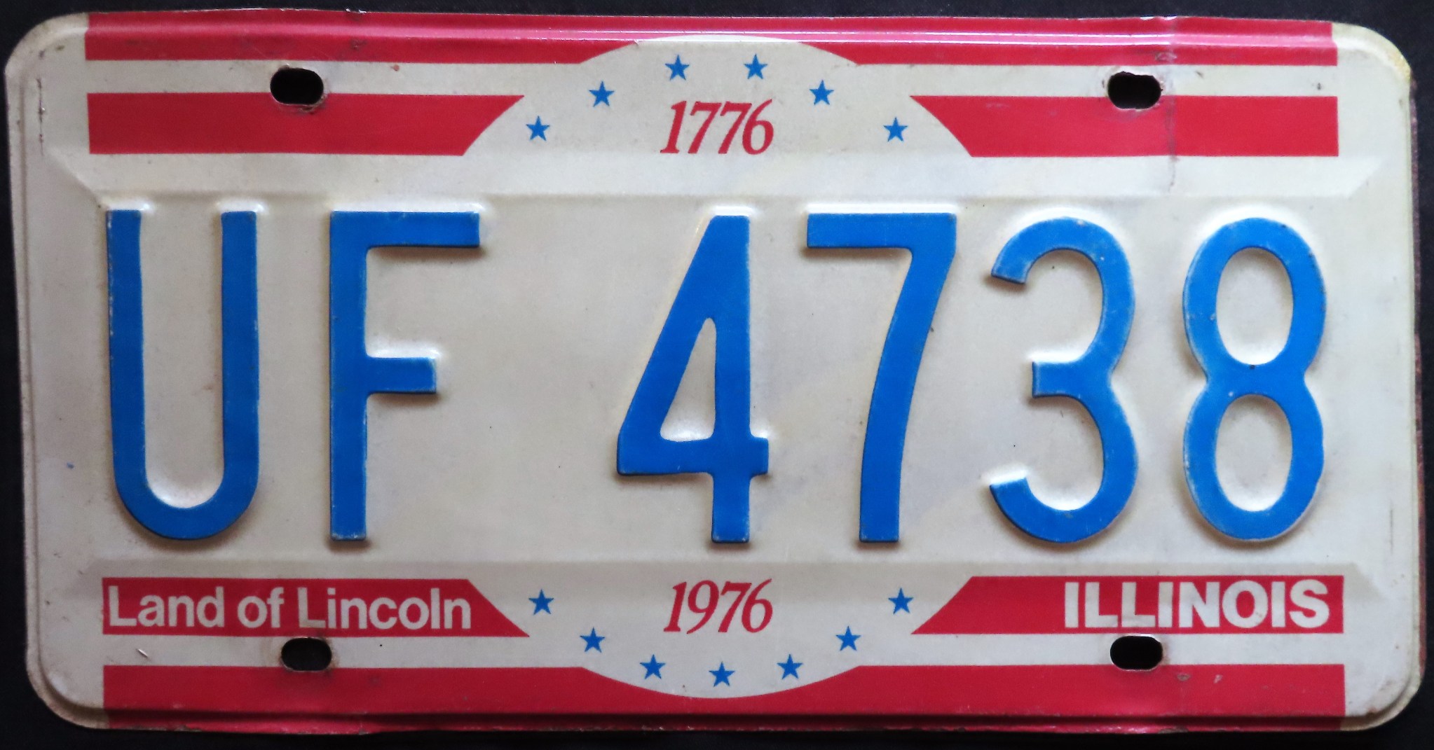 U.S. Bicentennial Plates – license plate room